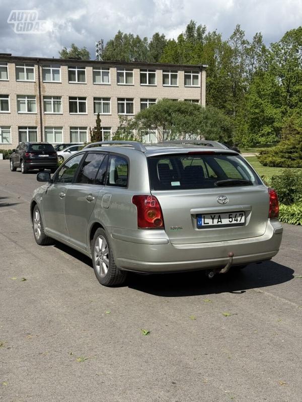 Toyota Avensis 2006 in Vilnius, with an engine capacity of 2.00 L and mileage of 278 thousand km for 2100 €, photo 4 on AUTOMOTO.COM.LV