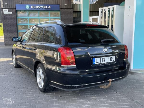 Toyota Avensis 2006 in Vilnius, with an engine capacity of 2.20 L and mileage of 361 thousand km for 1400 €, photo 2 on AUTOMOTO.COM.LV
