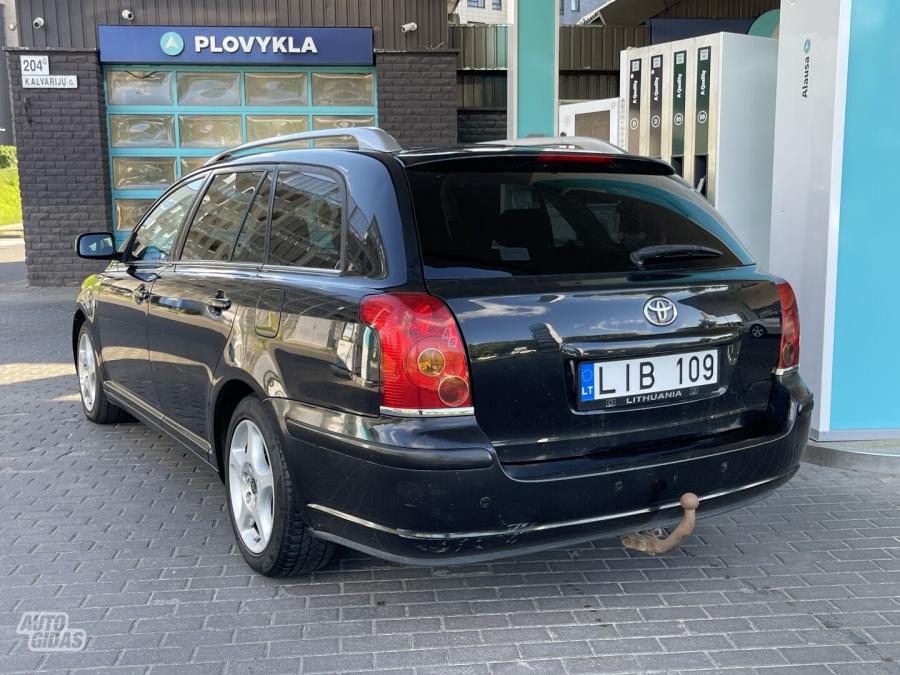 Toyota Avensis 2006 Viļņa, ar dzinēja tilpumu 2.20 L un nobraukumu 361 tūkst. km par 1400 €, foto 3 vietnē AUTOMOTO.COM.LV