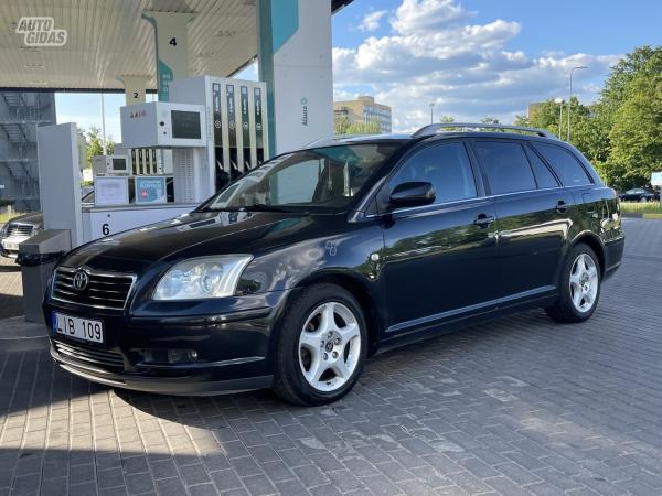 Toyota Avensis 2006 in Vilnius, with an engine capacity of 2.20 L and mileage of 361 thousand km for 1400 €, photo 7 on AUTOMOTO.COM.LV