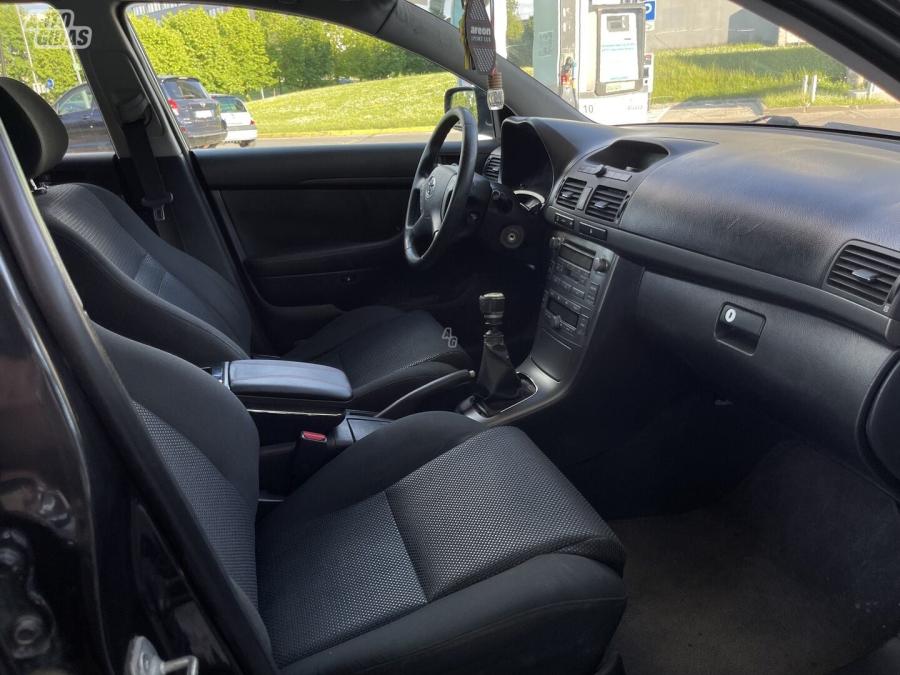 Toyota Avensis 2006 Viļņa, ar dzinēja tilpumu 2.20 L un nobraukumu 361 tūkst. km par 1400 €, foto 9 vietnē AUTOMOTO.COM.LV
