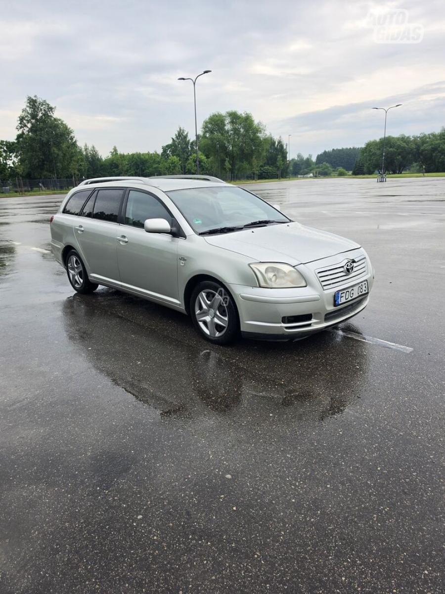 Тойота Авенсис 2006 в Паневежис, объемом двигателя 2.20 л и пробегом 343 тыс. км за 950 €, фото 3 на AUTOMOTO.COM.LV