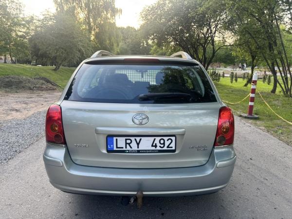 Toyota Avensis 2006 Alīta, ar dzinēja tilpumu 2.20 L un nobraukumu 350 tūkst. km par 1500 €, foto 5 vietnē AUTOMOTO.COM.LV