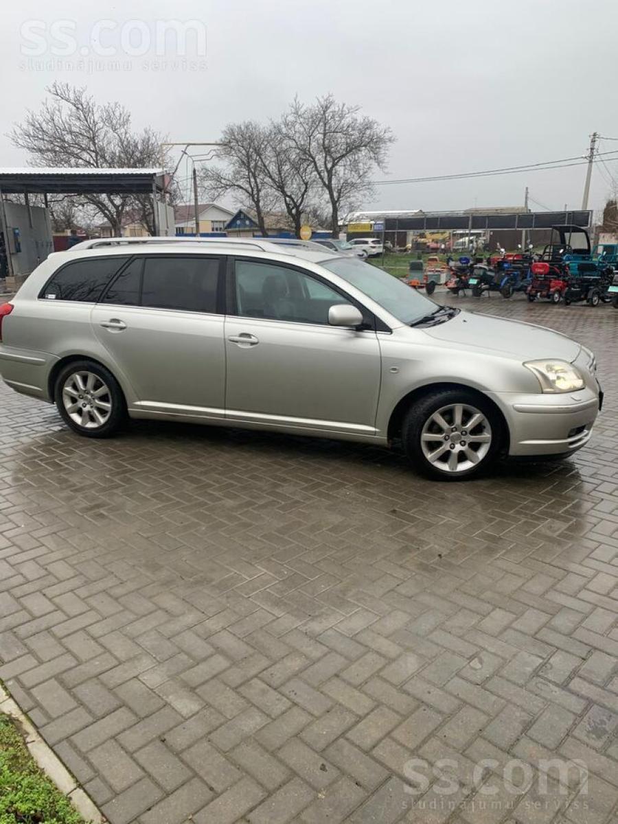 Тойота Авенсис 2006 в Рига, объемом двигателя 2.20 л и пробегом 294 тыс. км за 1700 €, фото 3 на AUTOMOTO.COM.LV