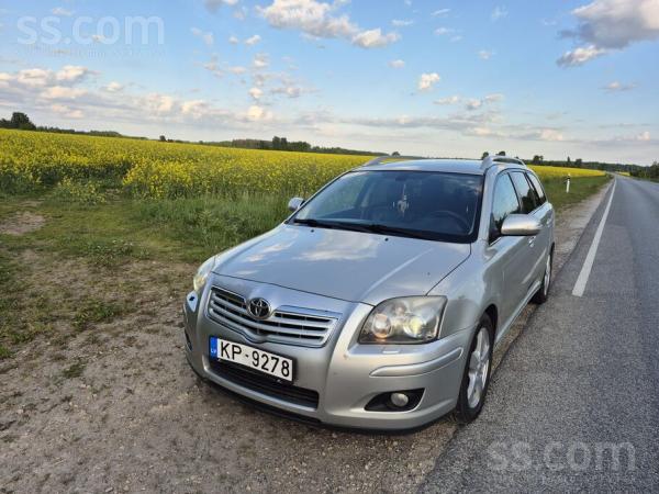 Toyota Avensis 2006 in Limbazi, with an engine capacity of 2.20 L and mileage of 381 thousand km for 2100 €, photo 2 on AUTOMOTO.COM.LV