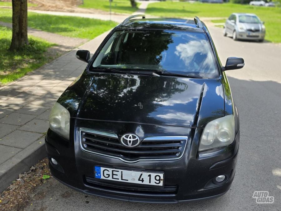 Toyota Avensis 2006 Viļņa, ar dzinēja tilpumu 2.00 L un nobraukumu 400 tūkst. km par 650 €, foto 3 vietnē AUTOMOTO.COM.LV