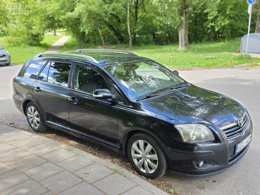 Toyota Avensis 2006 Viļņa, ar dzinēja tilpumu 2.00 L un nobraukumu 400 tūkst. km par 650 €, foto 4 vietnē AUTOMOTO.COM.LV