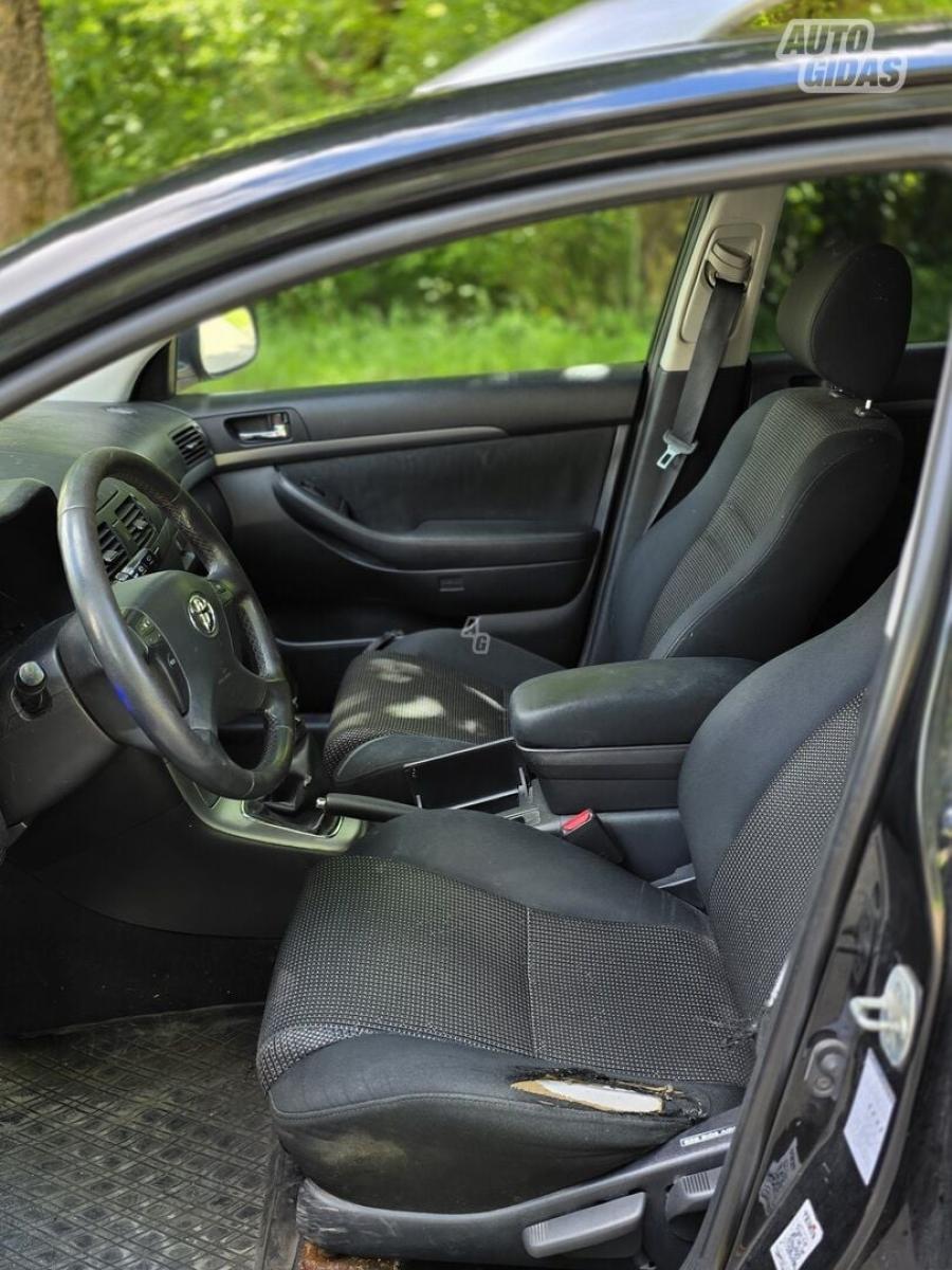 Toyota Avensis 2006 Viļņa, ar dzinēja tilpumu 2.00 L un nobraukumu 400 tūkst. km par 650 €, foto 9 vietnē AUTOMOTO.COM.LV