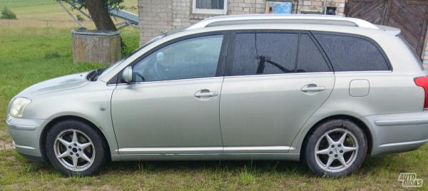 Тойота Авенсис 2006 в Пренай, объемом двигателя 2.20 л и пробегом 270 тыс. км за 1100 €, фото 3 на AUTOMOTO.COM.LV