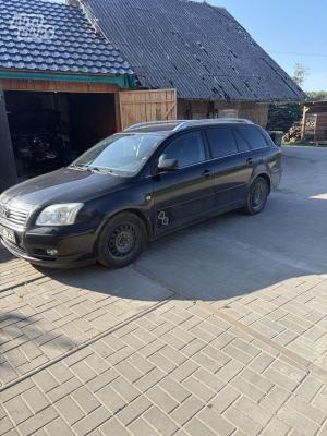 Toyota Avensis 2006 in Kretinga, with an engine capacity of 2.20 L and mileage of 443 thousand km for 1000 €, photo  on AUTOMOTO.COM.LV