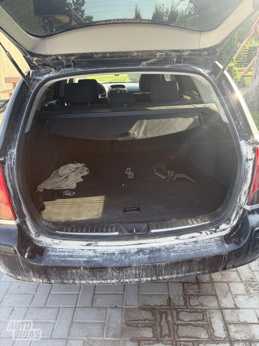 Toyota Avensis 2006 Kretinga, ar dzinēja tilpumu 2.20 L un nobraukumu 443 tūkst. km par 1000 €, foto 8 vietnē AUTOMOTO.COM.LV