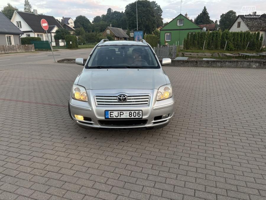 Тойота Авенсис 2006 в Аникщяй, объемом двигателя 2.00 л и пробегом 325 тыс. км за 420 €, фото 4 на AUTOMOTO.COM.LV