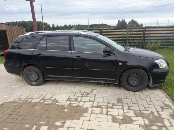 Toyota Avensis 2006 Kretinga vietnē Toyota Avensis 2006 Kretinga, ar dzinēja tilpumu 2.20 L un nobraukumu 443 tūkst. km par 1000 €, foto 1 vietnē AUTOMOTO.COM.LV