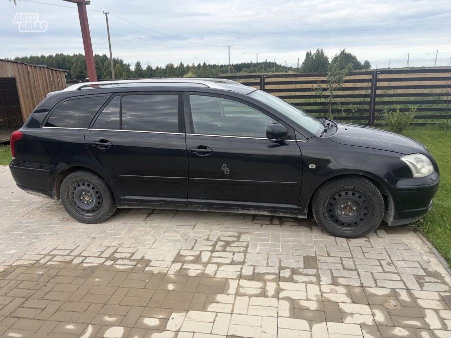 Toyota Avensis 2006 Kretinga, ar dzinēja tilpumu 2.20 L un nobraukumu 443 tūkst. km par 1000 €, foto 1 vietnē AUTOMOTO.COM.LV