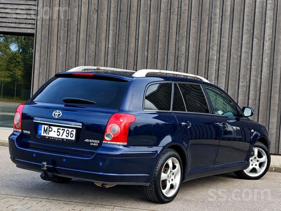 Toyota Avensis 2006 in Tukums, with an engine capacity of 2.20 L and mileage of 348 thousand km for 2290 €, photo 4 on AUTOMOTO.COM.LV