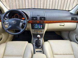 Toyota Avensis 2006 in Tukums, with an engine capacity of 2.20 L and mileage of 348 thousand km for 2290 €, photo 6 on AUTOMOTO.COM.LV