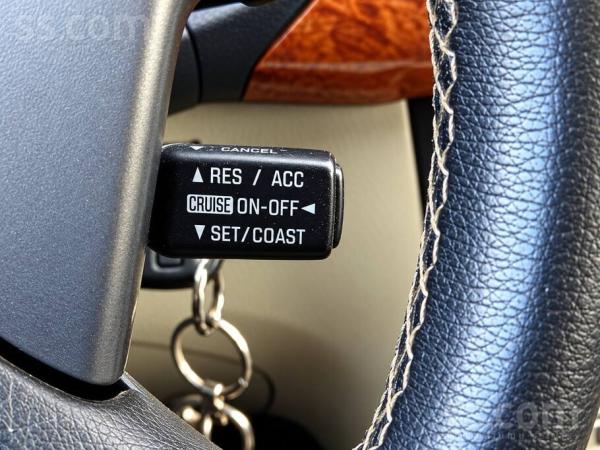 Toyota Avensis 2006 in Tukums, with an engine capacity of 2.20 L and mileage of 348 thousand km for 2290 €, photo 9 on AUTOMOTO.COM.LV