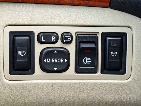 Toyota Avensis 2006 in Tukums, with an engine capacity of 2.20 L and mileage of 348 thousand km for 2290 €, photo 10 on AUTOMOTO.COM.LV