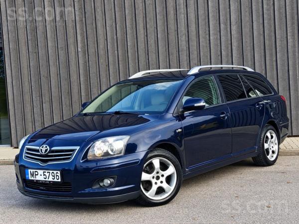 Toyota Avensis 2006 in Tukums, with an engine capacity of 2.20 L and mileage of 348 thousand km for 2290 €, photo 3 on AUTOMOTO.COM.LV