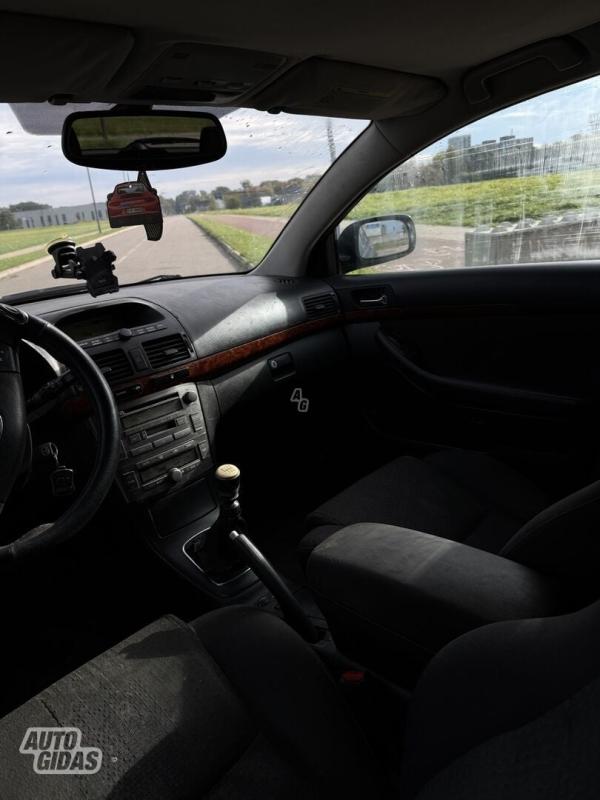 Тойота Авенсис 2006 в Каунас на AUTOMOTO.COM.LV Тойота Авенсис 2006 в Каунас, объемом двигателя 2.20 л и пробегом 300 тыс. км за 950 €, фото 4 на AUTOMOTO.COM.LV