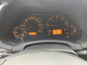 Toyota Avensis 2006 in Vilnius, with an engine capacity of 2.20 L and mileage of 298 thousand km for 1750 €, photo 11 on AUTOMOTO.COM.LV