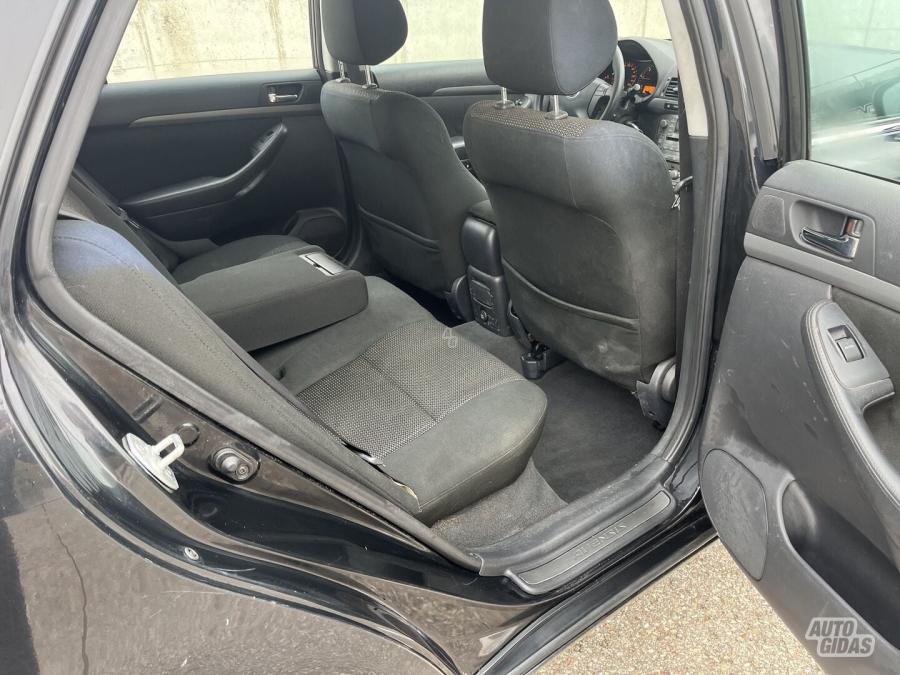 Toyota Avensis 2006 in Vilnius, with an engine capacity of 2.20 L and mileage of 298 thousand km for 1750 €, photo 15 on AUTOMOTO.COM.LV