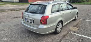 Toyota Avensis 2006 Klaipėda, ar dzinēja tilpumu 1.80 L un nobraukumu 282 tūkst. km par 1350 €, foto 4 vietnē AUTOMOTO.COM.LV
