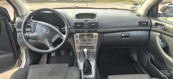 Toyota Avensis 2006 in Klaipeda, with an engine capacity of 1.80 L and mileage of 282 thousand km for 1350 €, photo 8 on AUTOMOTO.COM.LV