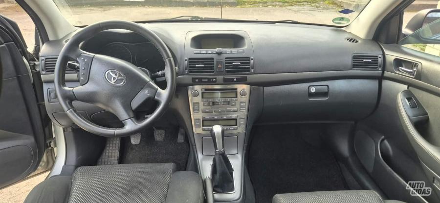Toyota Avensis 2006 Klaipėda, ar dzinēja tilpumu 1.80 L un nobraukumu 282 tūkst. km par 1350 €, foto 8 vietnē AUTOMOTO.COM.LV