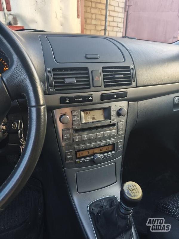 Toyota Avensis 2006 Akmenė, ar dzinēja tilpumu 2.20 L un nobraukumu 286 tūkst. km par 1400 €, foto 3 vietnē AUTOMOTO.COM.LV