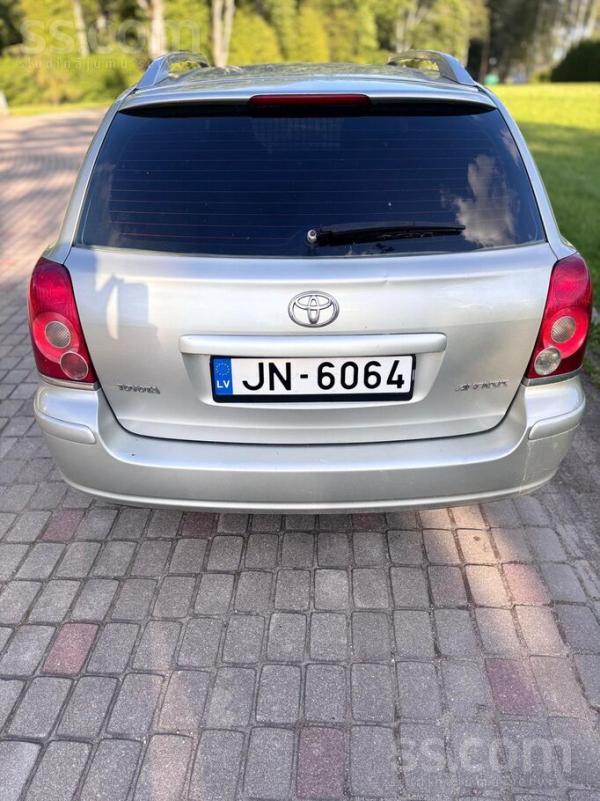 Toyota Avensis 2007 in Ogre, with an engine capacity of 1.80 L and mileage of 407 thousand km for 1600 €, photo 2 on AUTOMOTO.COM.LV