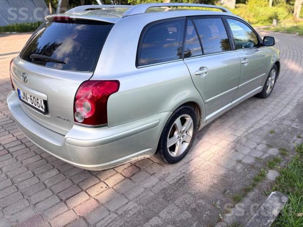Toyota Avensis 2007 in Ogre, with an engine capacity of 1.80 L and mileage of 407 thousand km for 1600 €, photo 4 on AUTOMOTO.COM.LV
