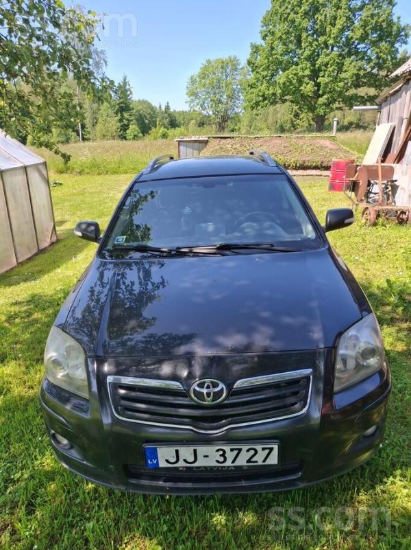 Toyota Avensis 2007 Rīga, ar dzinēja tilpumu 2.20 L un nobraukumu 380 tūkst. km par 2300 €, foto 1 vietnē AUTOMOTO.COM.LV