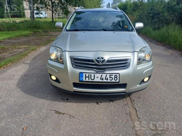 Toyota Avensis 2007 Daugavpils, ar dzinēja tilpumu 2.20 L un nobraukumu 307 tūkst. km par 1550 €, foto 2 vietnē AUTOMOTO.COM.LV