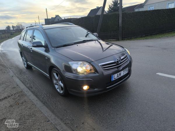 Toyota Avensis 2007 Telšiai, ar dzinēja tilpumu 2.20 L un nobraukumu 274 tūkst. km par 2350 €, foto 2 vietnē AUTOMOTO.COM.LV