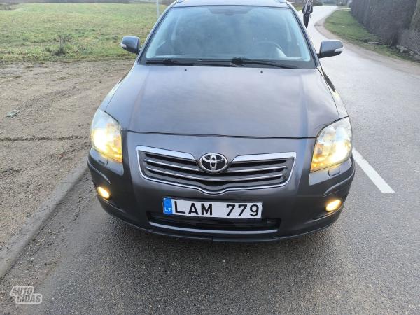 Toyota Avensis 2007 Telšiai, ar dzinēja tilpumu 2.20 L un nobraukumu 274 tūkst. km par 2350 €, foto 6 vietnē AUTOMOTO.COM.LV