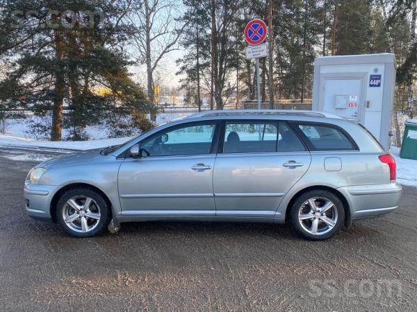 Toyota Avensis 2007 in Riga, with an engine capacity of 2.00 L and mileage of 0 thousand km for 2199 €, photo 2 on AUTOMOTO.COM.LV