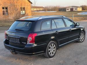 Toyota Avensis 2007 in Ukmerge, with an engine capacity of 2.00 L and mileage of 614 thousand km for 1200 €, photo 9 on AUTOMOTO.COM.LV