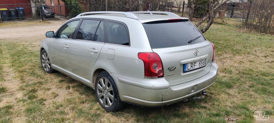 Toyota Avensis 2007 Viļņa, ar dzinēja tilpumu 2.20 L un nobraukumu 389 tūkst. km par 1700 €, foto 4 vietnē AUTOMOTO.COM.LV