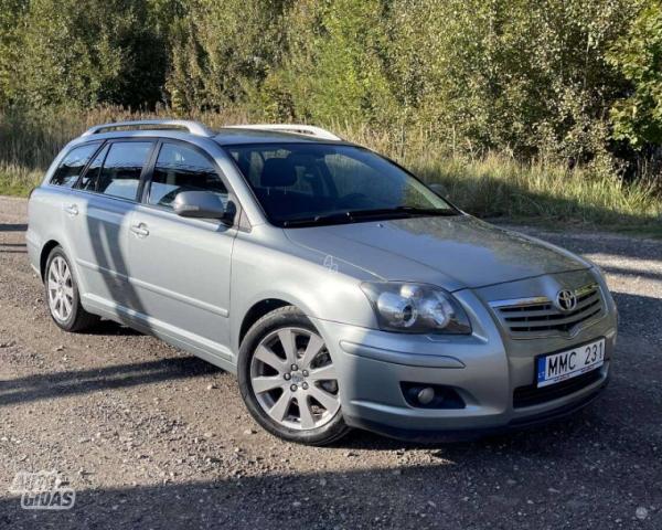 Toyota Avensis 2007 Viļņa, ar dzinēja tilpumu 2.00 L un nobraukumu 264 tūkst. km par 2100 €, foto 2 vietnē AUTOMOTO.COM.LV