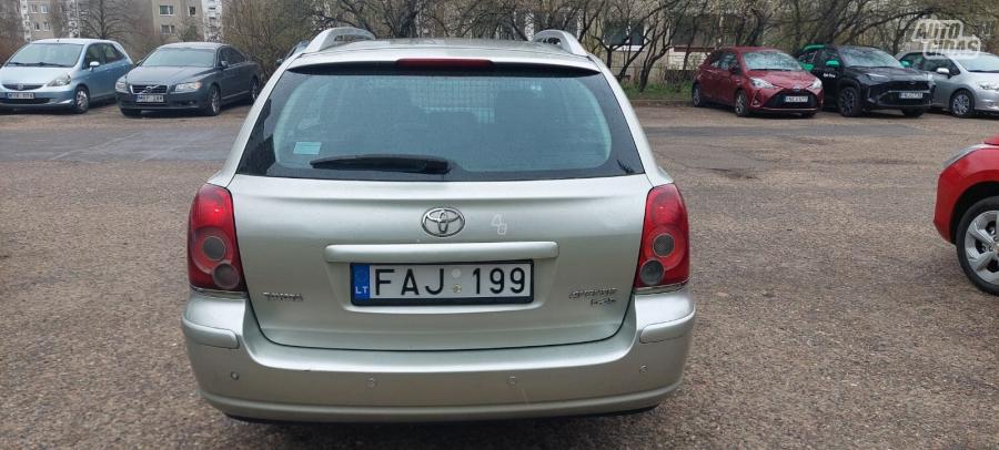 Toyota Avensis 2007 in Vilnius, with an engine capacity of 2.20 L and mileage of 480 thousand km for 1250 €, photo 7 on AUTOMOTO.COM.LV