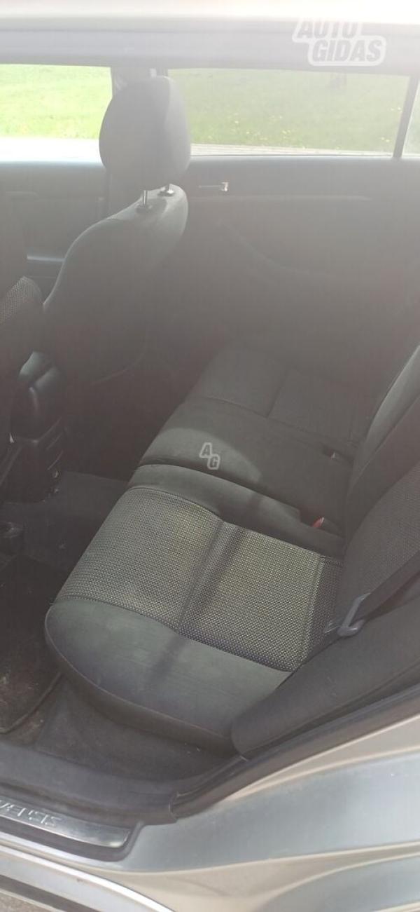 Toyota Avensis 2007 Mažeikiai, ar dzinēja tilpumu 2.20 L un nobraukumu 278 tūkst. km par 1390 €, foto 7 vietnē AUTOMOTO.COM.LV