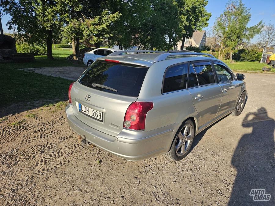 Тойота Авенсис 2007 в Шяуляй, объемом двигателя 2.20 л и пробегом 436 тыс. км за 2250 €, фото 5 на AUTOMOTO.COM.LV
