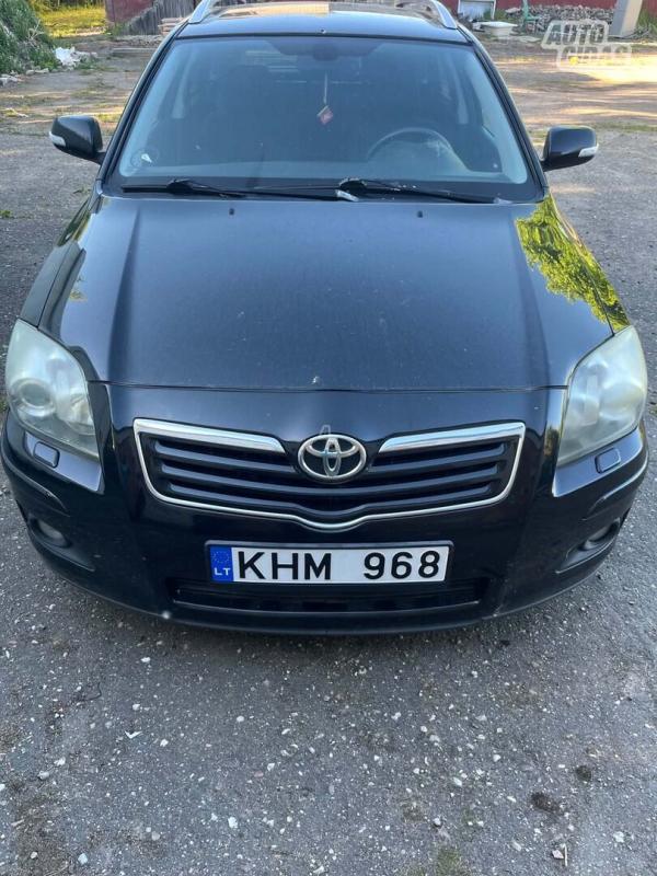 Toyota Avensis 2007 in Marijampole, with an engine capacity of 2.00 L and mileage of 400 thousand km for 1099 €, photo 2 on AUTOMOTO.COM.LV