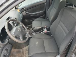 Toyota Avensis 2007 in Siauliai, with an engine capacity of 1.60 L and mileage of 234 thousand km for 850 €, photo 6 on AUTOMOTO.COM.LV