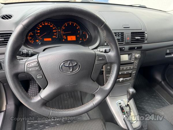 Тойота Авенсис 2007 в Выру, объемом двигателя 2.00 л и пробегом 295 тыс. км за 2750 €, фото 6 на AUTOMOTO.COM.LV
