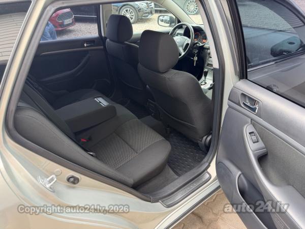 Тойота Авенсис 2007 в Выру, объемом двигателя 2.00 л и пробегом 295 тыс. км за 2750 €, фото 10 на AUTOMOTO.COM.LV