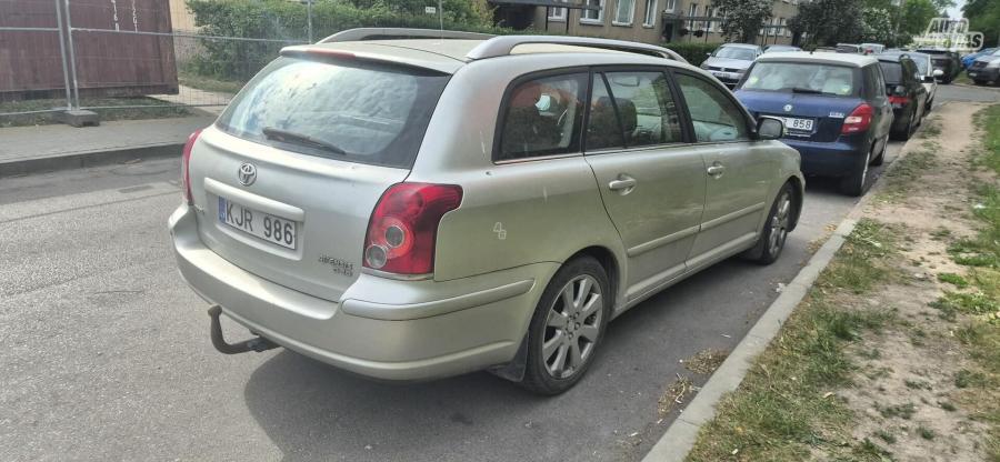 Toyota Avensis 2007 Klaipėda, ar dzinēja tilpumu 2.00 L un nobraukumu 286 tūkst. km par 750 €, foto 4 vietnē AUTOMOTO.COM.LV