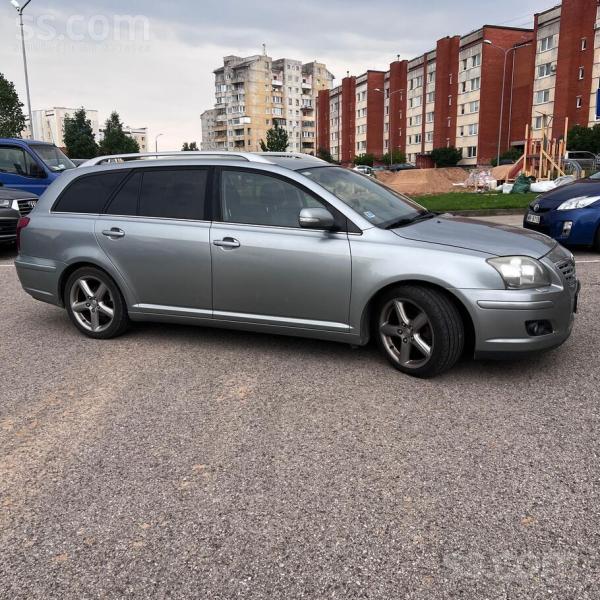 Тойота Авенсис 2007 в Даугавпилс, объемом двигателя 2.20 л и пробегом 344 тыс. км за 2450 €, фото 3 на AUTOMOTO.COM.LV