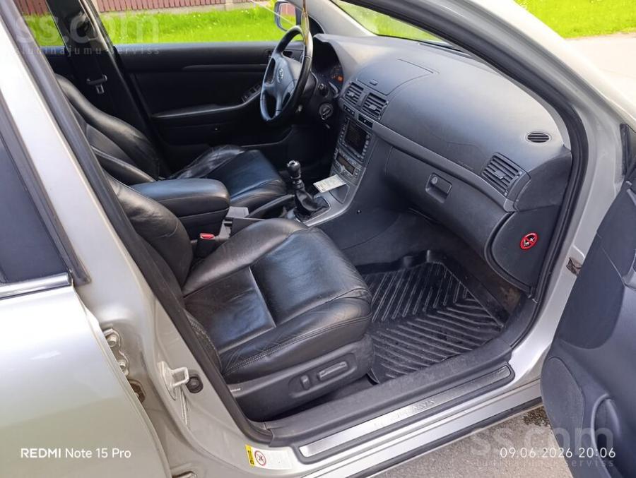 Toyota Avensis 2007 in Riga, with an engine capacity of 2.00 L and mileage of 371 thousand km for 1499 €, photo 13 on AUTOMOTO.COM.LV
